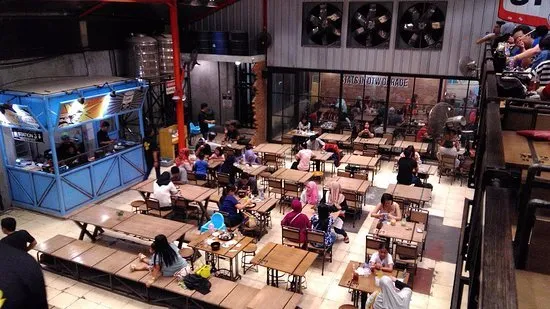 7 Food Court Paling Hits di Jakarta Ini Perlu Kamu Coba. Biar Makan ...