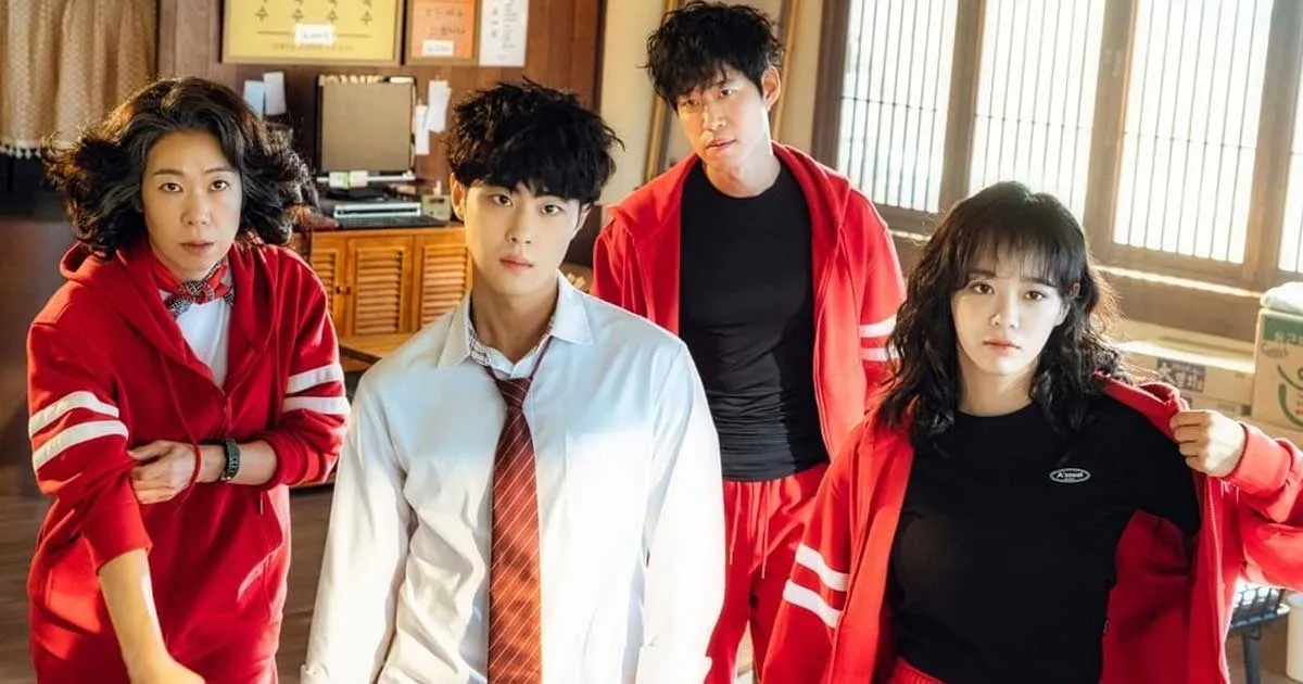 Nggak Selalu Menye-Menye, ini 5 Drama Korea yang Bertema “Monster ...
