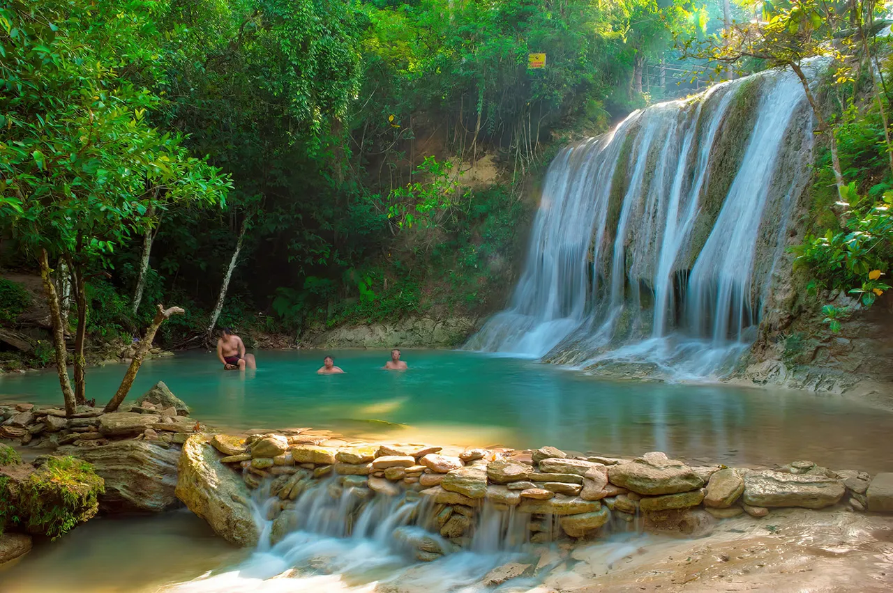 Air Terjun Curug Pulosari Keindahan Alam yang Tersembunyi di Yogyakarta ...