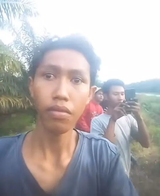 Jadi "Best Seller" Meme, Koleksi Editan Foto Fery Suriadi Ini Sangat ...