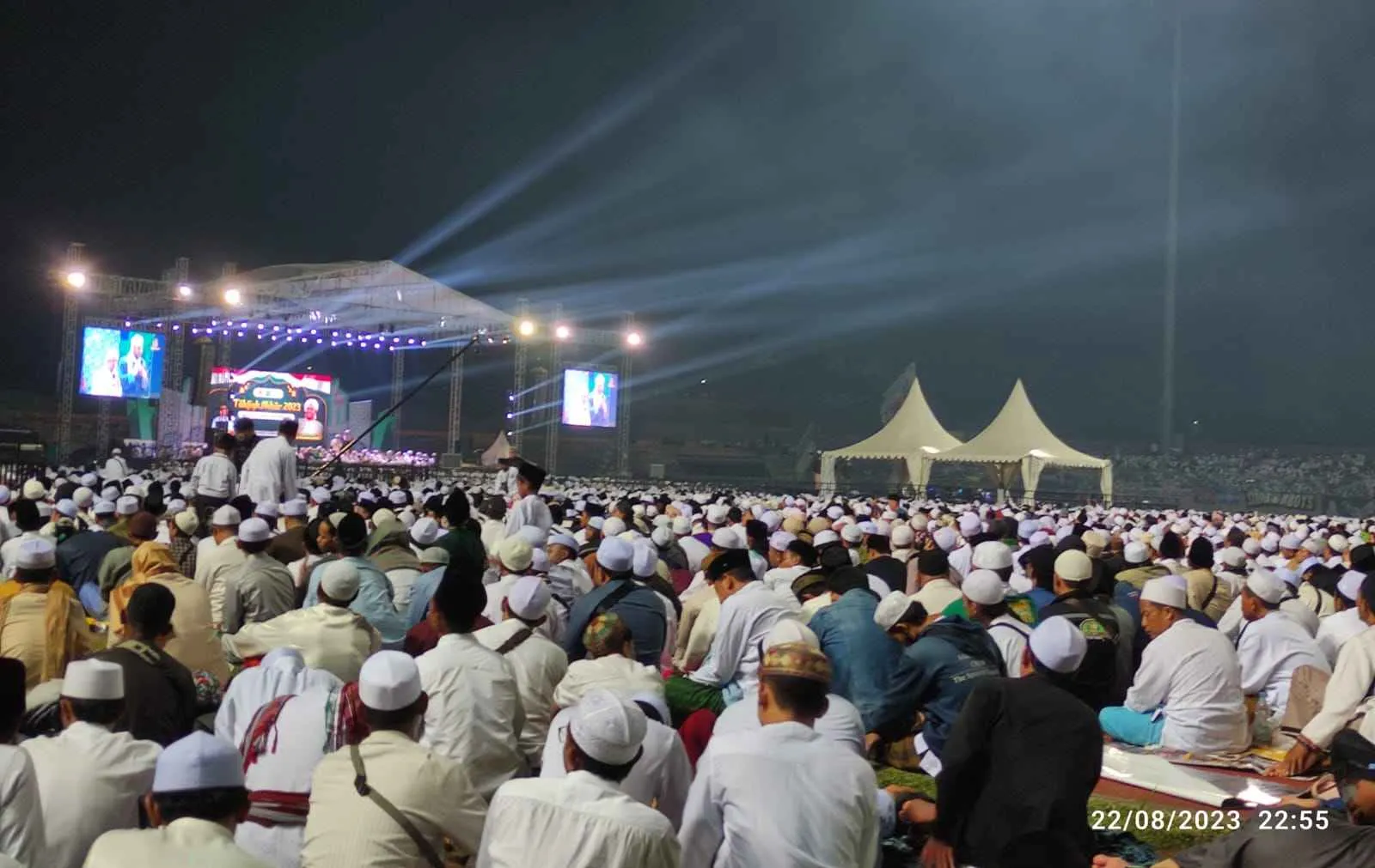 6 Teks MC Pengajian Lengkap, Cocok untuk Berbagai Acara