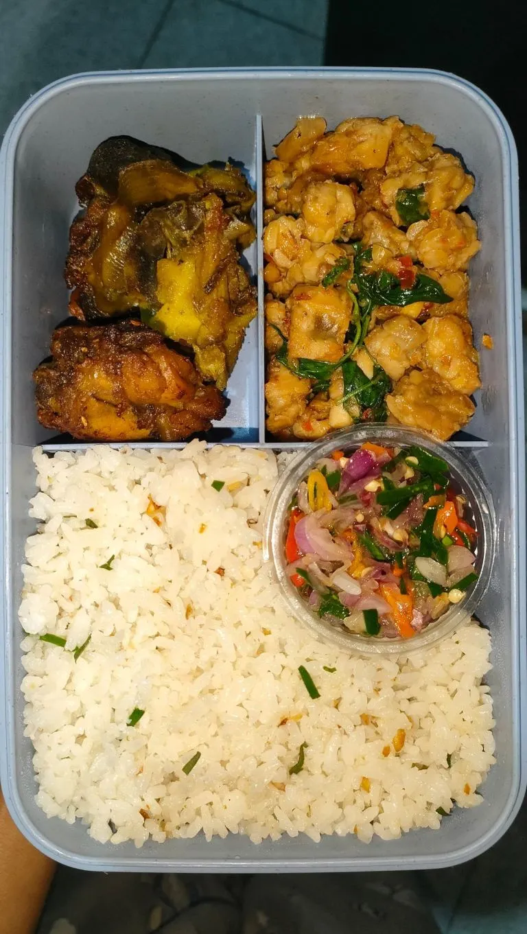 6 Tips Makan Hemat untuk Anak Kos agar Dompet Tetap Aman dan Perut ...